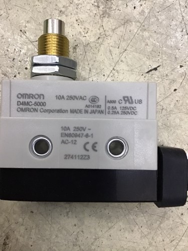 OMRON D4MC-5000 ราคา 484 บาท