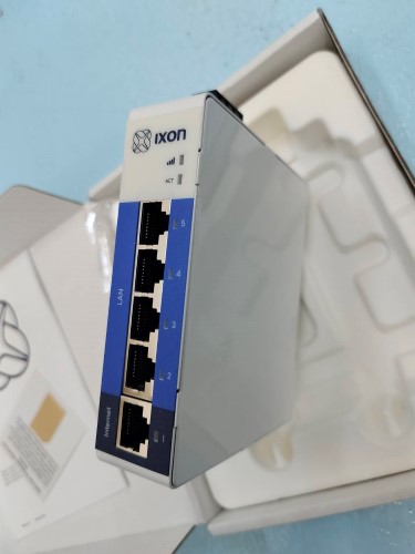 IXON IXROUTER 3.0 4G WIFI IX2415 ราคา 42,820.00 บาท