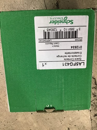 SCHNEIDER LA5FG431 ราคา 7,942 บาท