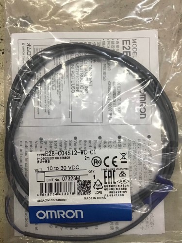 OMRON E2E-C04S12-WC-C1 ราคา 960 บาท