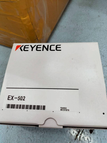 KEYENCE PLC CONTROLLER MODEL: EX-502 ราคา 9,150.00 บาท