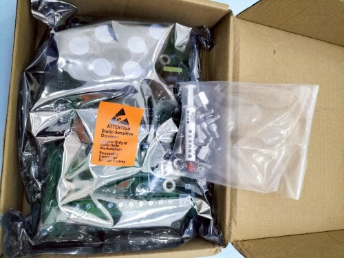 YORK OIL PUMP DRIVER BOARD MODEL: 024-36133-002 380-575V +/- 10% 50 ...