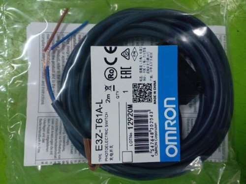 OMRON E3Z-T61A-L 2M ราคา 1,700 บาท