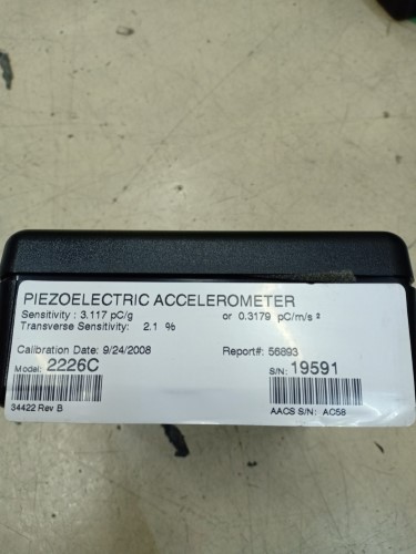 ENDEVCO PIEZOELECTRIC ACCELEROMTER SENSOR MODEL:2226C ราคา 19,000 บาท