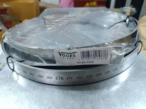 VOGEL STEEL RULER 300 x 18 x 0.5 MM. ราคา 2,000 บาท