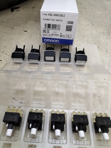 OMRON SWITCH MODEL: A16L-AWM-24D-2 ราคา 390 บาท
