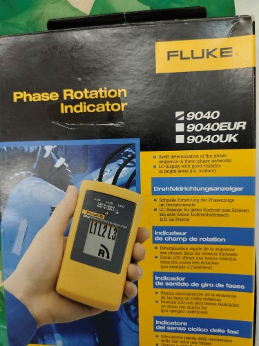 FLUKE เครื่องวัดลำดับเฟสแบบดิจิตอล Model: 9040 Phase Rotation Indicator ...