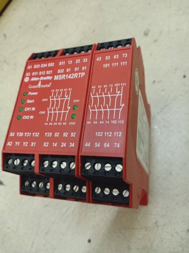 ALLEN-BRADLEY SAFETY RELAY MODEL: MSR142RTP 440R-G23216 SERIES: A 24VAC ...