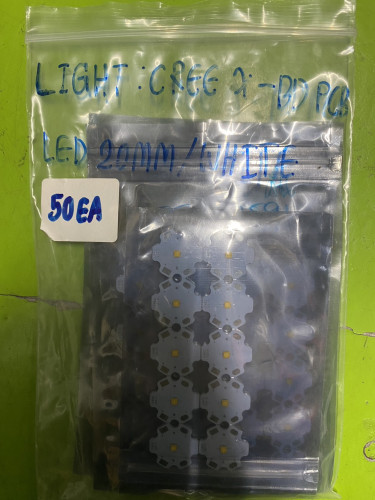 X-BD PCB LED 20MM./WHITE ราคา 60 บาท