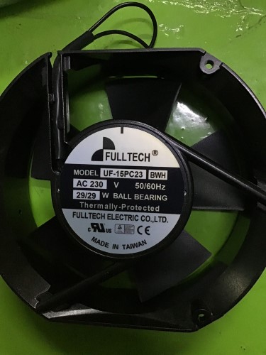 FUJITECH UF-15PC23 BWH 230V 29/29W ราคา 1,740 บาท