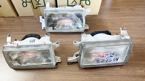 TOYOTA CROWN MS133 โตโยต้า คราวน์ เอ็มเอส133 ไฟหน้า
