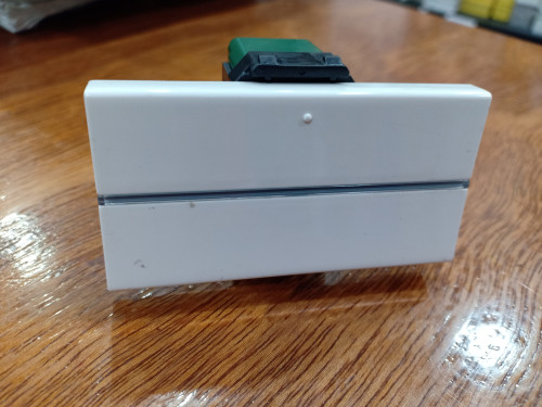 สวิททางเดียว รุ่นนีโอลาย WEAG5511 Panasonic พานาโซนิค