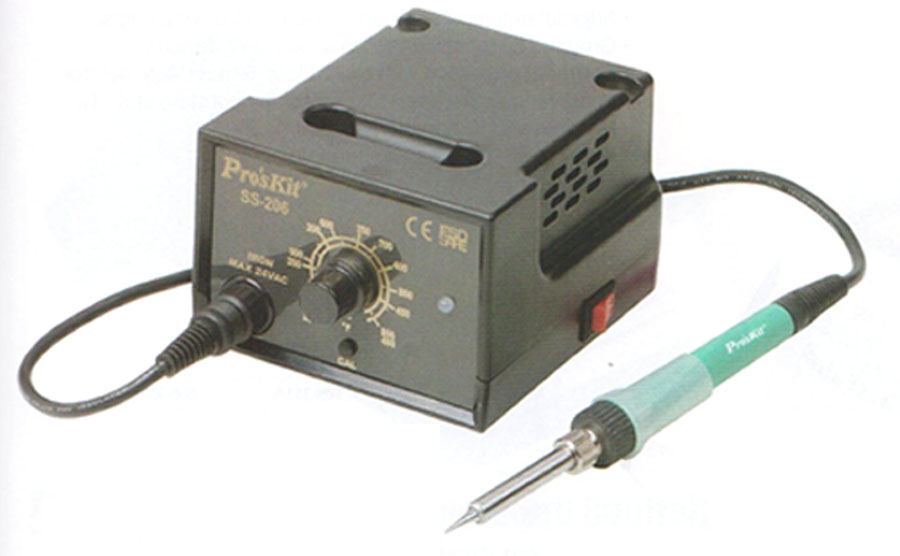 Temperature-Controlled Soldering Station 008112