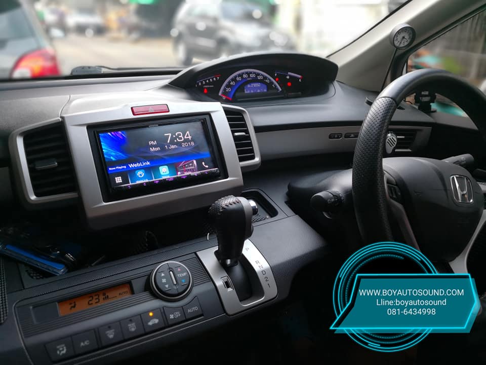 kenwood ddx7018bt vs honda freed หล่อล้ำ เล่นyoutube weblink waze และอื่นๆได้อีกเพียบ