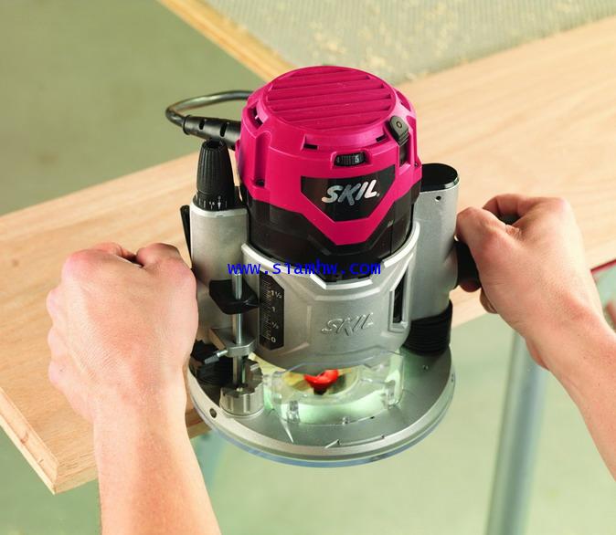 เร้าเตอร์ SKIL Plunge Base Router 1827
