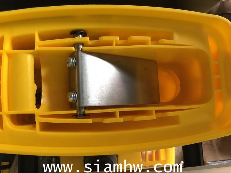 เครื่องพ่นปุ๋ย-ข้าว-ยาเม็ดสะพายหลัง RHINO 3WF-26L (คุณภาพสูง)