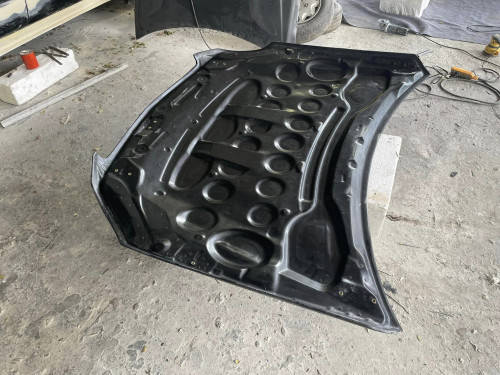 ฝากระโปรงหน้า w204 AMG c63