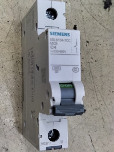 SIEMENS 5SL6104-7C 1P ราคา 225.72 บาท