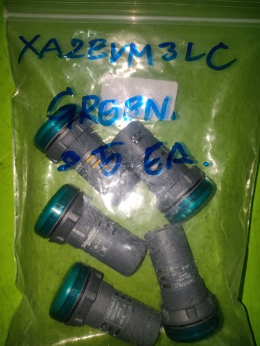 SCHNEIDER XA2EVM3LC 220-230V GREEN ราคา 90 บาท