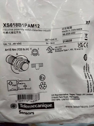 TELEMECANIQUE SENSOR MODEL: XS618B1PAM12 12-48VDC ราคา 1,000.00 บาท