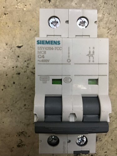 SIEMENS 5SY4204-7CC ราคา 1,132.70 บาท