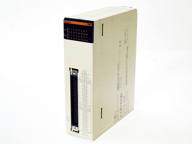 OMRON CS1W-DA08C