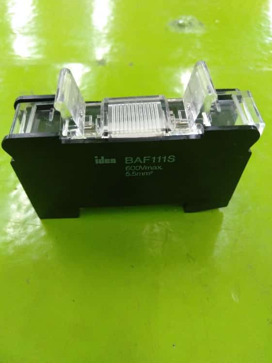 A01857 IDEC BAF111S 600VMAX 5.5MM