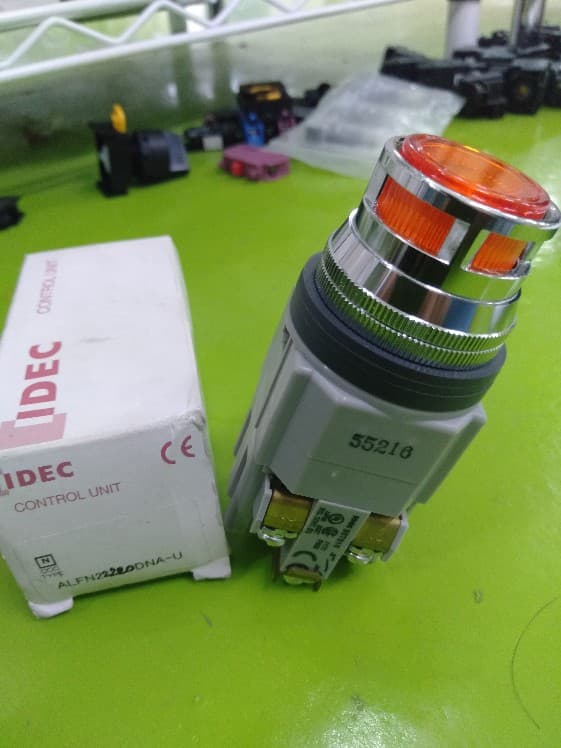 A01916 IDEC ALFN22220DNG-U 600V 10A