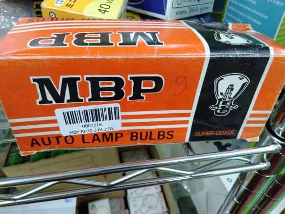 A02916 MBP RP30 AUTO LAMP BULBS 24V 35W