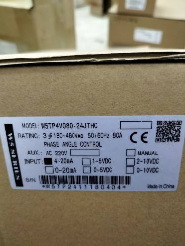 SIPIN POWER REGULATOR MODEL: W5TP4V080-24J 80A ราคา 18,720 บาท