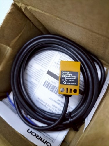 OMRON PROXIMITY SENSOR MODEL: TL-Q5MD1 10-30VDC ราคา 1,224.02 บาท