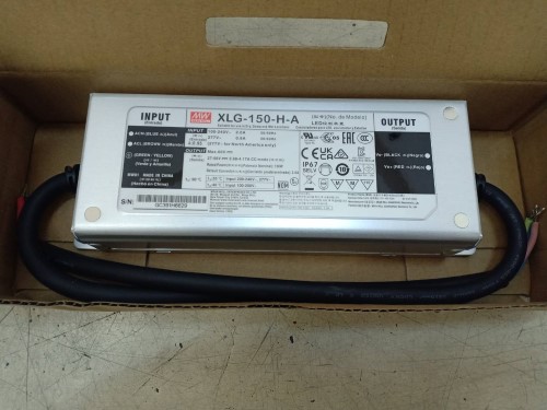 MEAN-WELL LED POWER SUPPLY XLG-150-H-A 27-56V 2800MA 150W ราคา 990 บาท