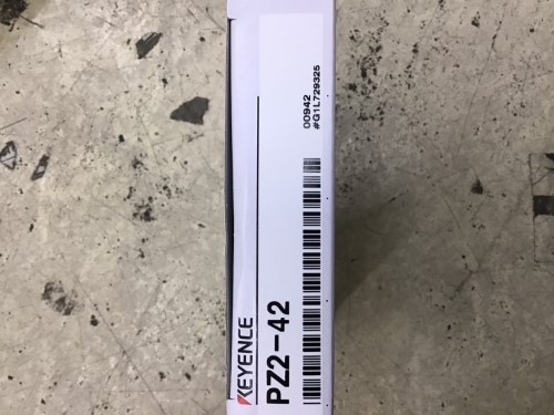 KEYENCE PZ2-42(12-24VDC) ราคา 2,450 บาท
