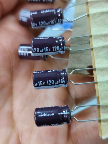 NICHICON ELECTROLYTIC CAPACITOR MODEL: 120UF 16V 105C PV(M) ราคา 72 บาท