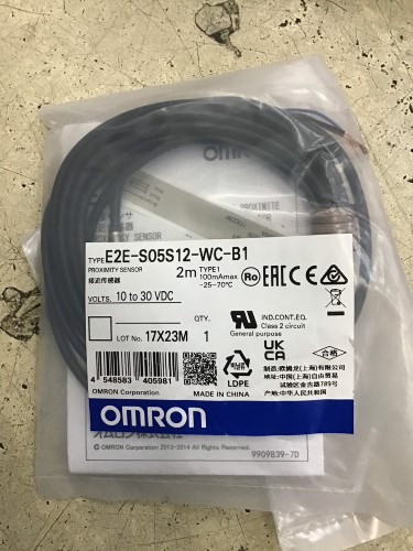 OMRON E2E-S05S12-WC-B1 2M ราคา 1,560 บาท