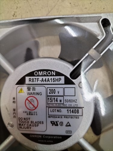 OMRON R87F-A4A15HP 200V 15/14W ราคา 1,050 บาท