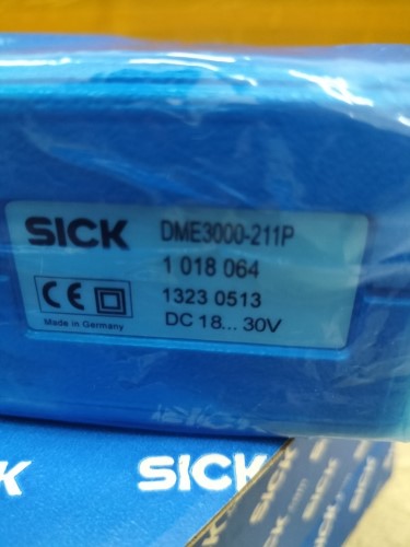 SICK LASOR DISTANCE SENSOR MODEL: DME3000-211P DC18…30V ราคา 140,000 บาท
