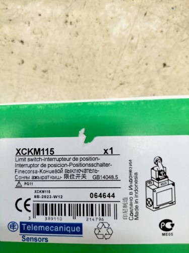 TELEMECANIQUE LIMIT SWITCH MODEL: XCKM115 (ZCKM1 + ZCKD15) ราคา 1,502. ...