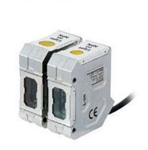 OMRON E3ZR-CT81D-M1TJ 0.3M