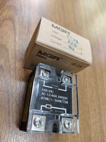 MGR SOLID STATE RELAY MODEL: SSR-VR 220VAC 40A ราคา 1,250 บาท