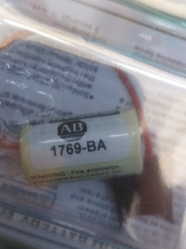 ALLEN-BRADLEY LITHIUM BATTERY 1769-BA ราคา 1,100 บาท