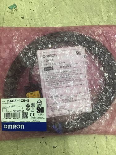 OMRON D40Z-1C5-S ราคา 6,000 บาท
