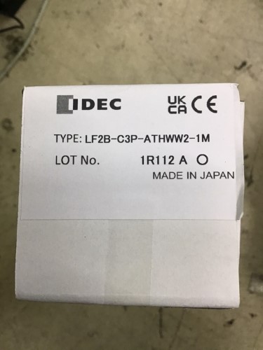 IDEC LF2B-C3P-ATHWW2-1M ราคา 4,450 บาท