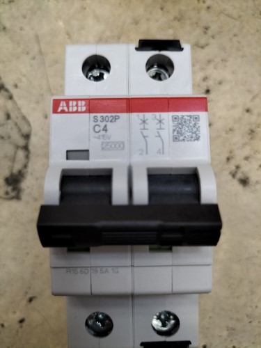 ABB MODEL: S302P-C4 ราคา 2,118.60 บาท