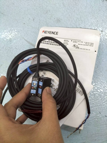 KEYENCE PHOTOELECTRIC SENSOR MODEL: PZ-51 ราคา 1,782.00 บาท