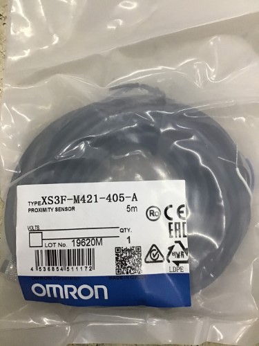 OMRON XS3F-M421-405-A ราคา 800 บาท