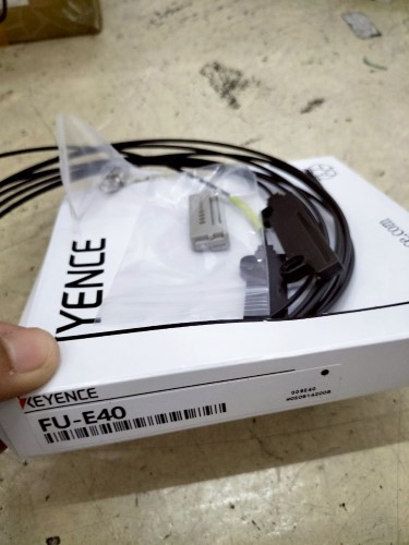 KEYENCE MODEL: FU-E40 ราคา 2,890.00 บาท