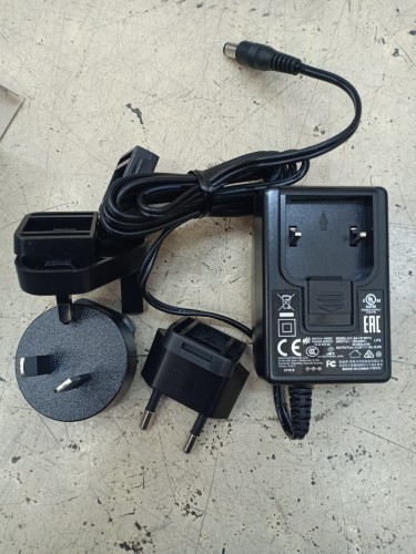 ADAPTER POWER SUPPLY MODEL: 6A-121WP12-060 0.6A 100-240V ราคา 3,100 บาท