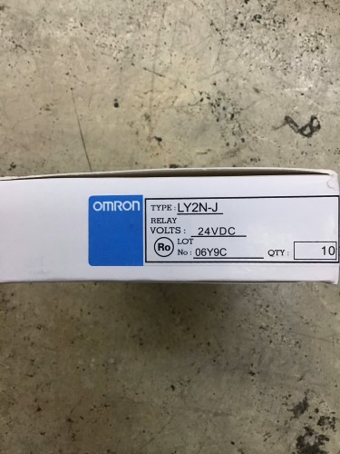 OMRON LY2N-J 24VDC ราคา 1,950 บาท