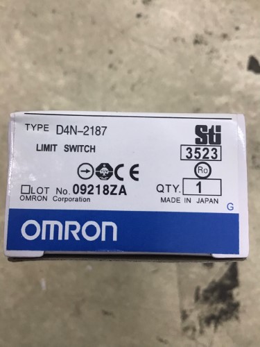OMRON D4N-2187 ราคา 950 บาท